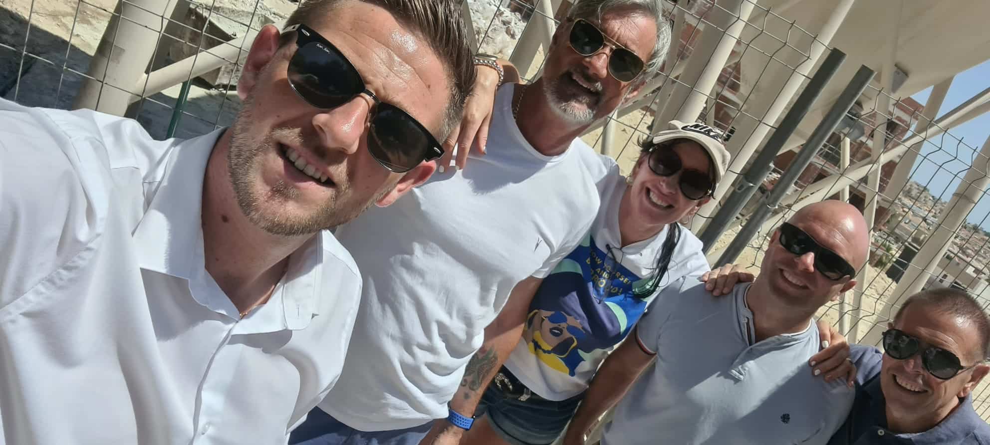 Stuart & Caroline Scobie • Movehappy